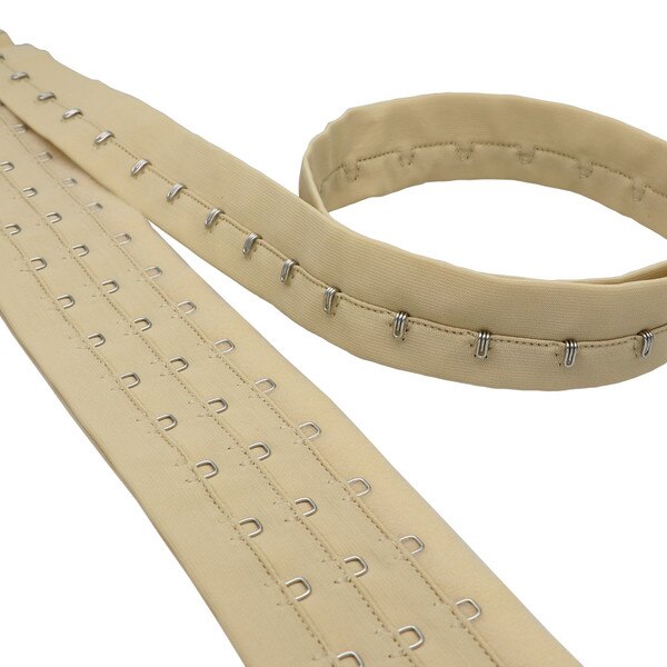 Cinta corchetera 3 líneas 50 mm beige